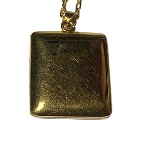 Toshikane | Jewelry | Vintage Toshikane Orchid Porcelain Pendant Locket ...